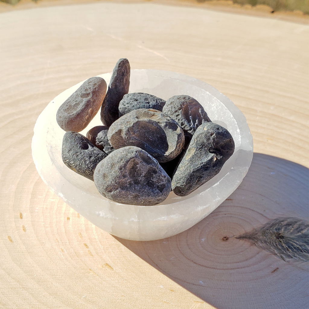 Saffordite Healing Properties, Meanings, and Uses - Crystal Vaults