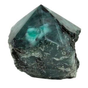 Green Crystals Explained - Crystal Vaults