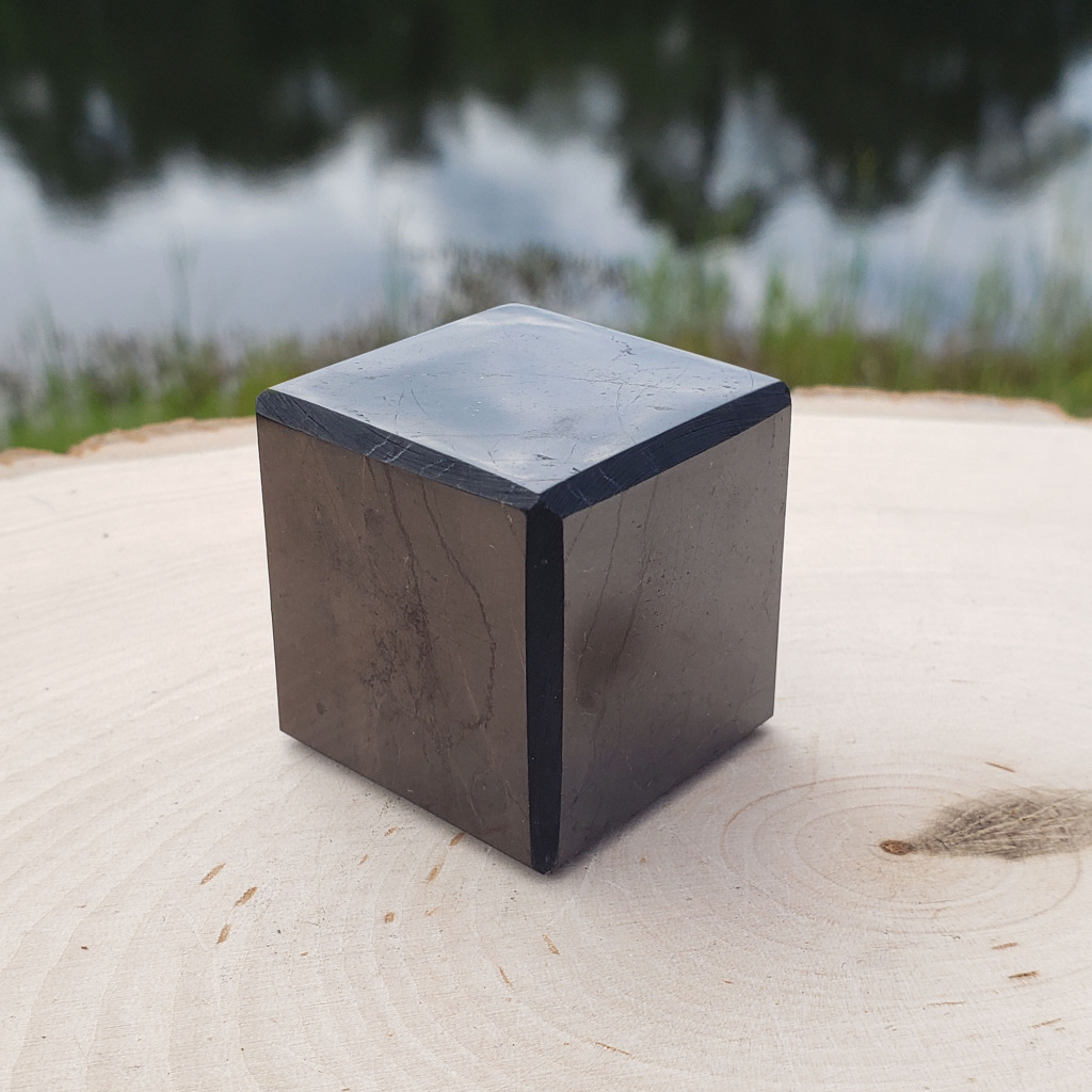 Shungite Cube - Crystal Vaults