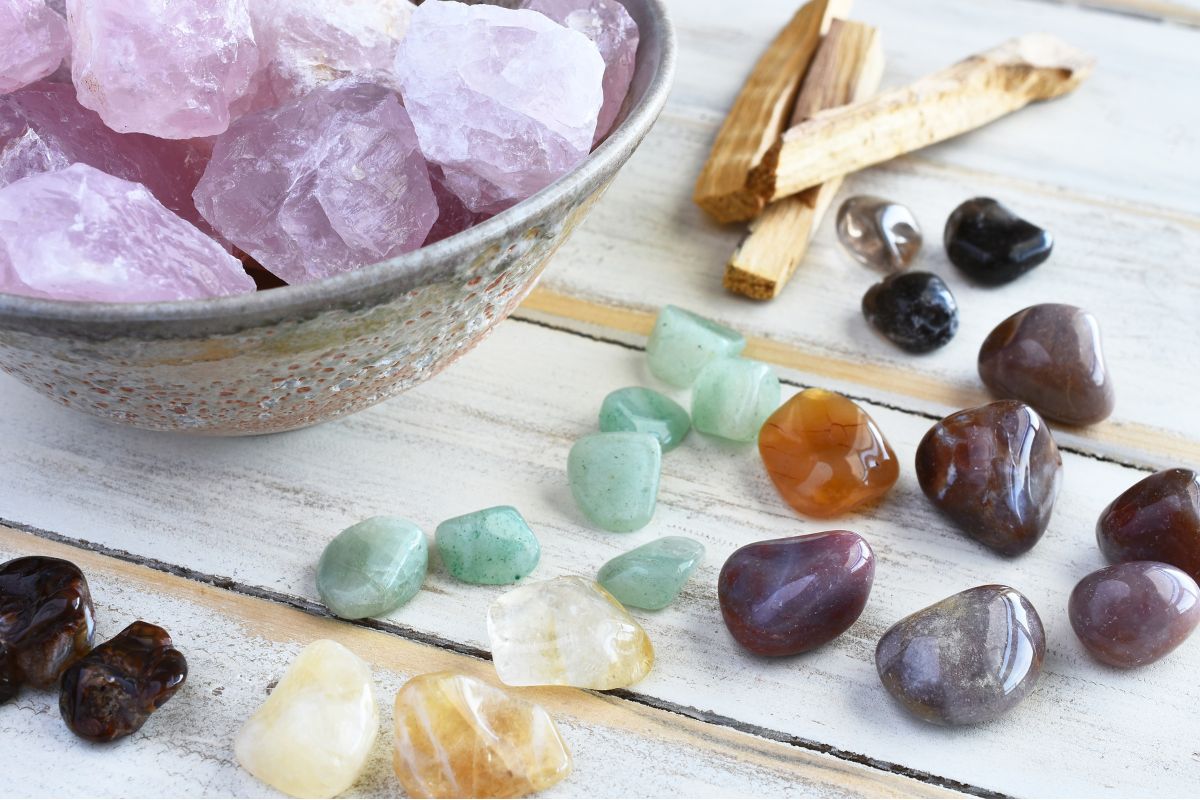 Crystals for Attraction and Manifestation - Crystal Vaults