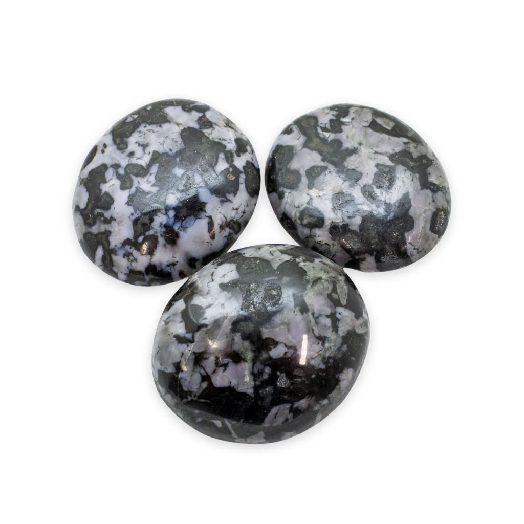 Indigo Crystals: Meanings, Uses, and Popular Varieties - Crystal Vaults