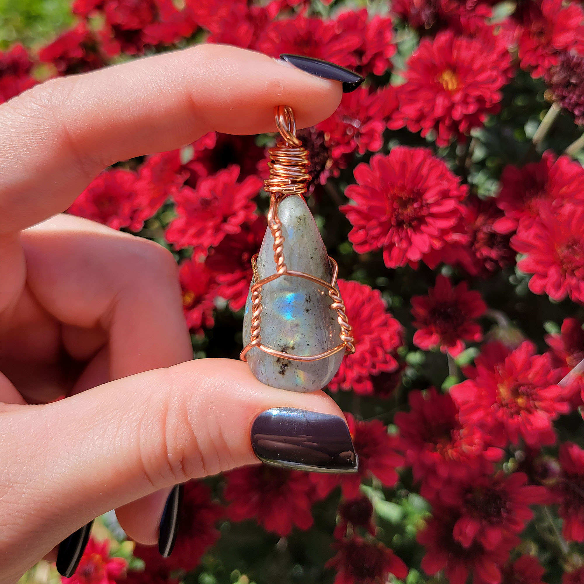 Labradorite Wire Wrapped Pendant - Crystal Vaults