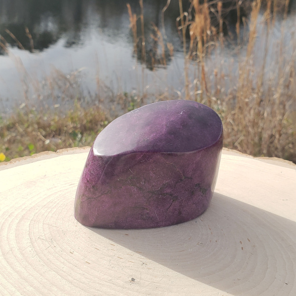Polished Stichtite Freeform - Crystal Vaults