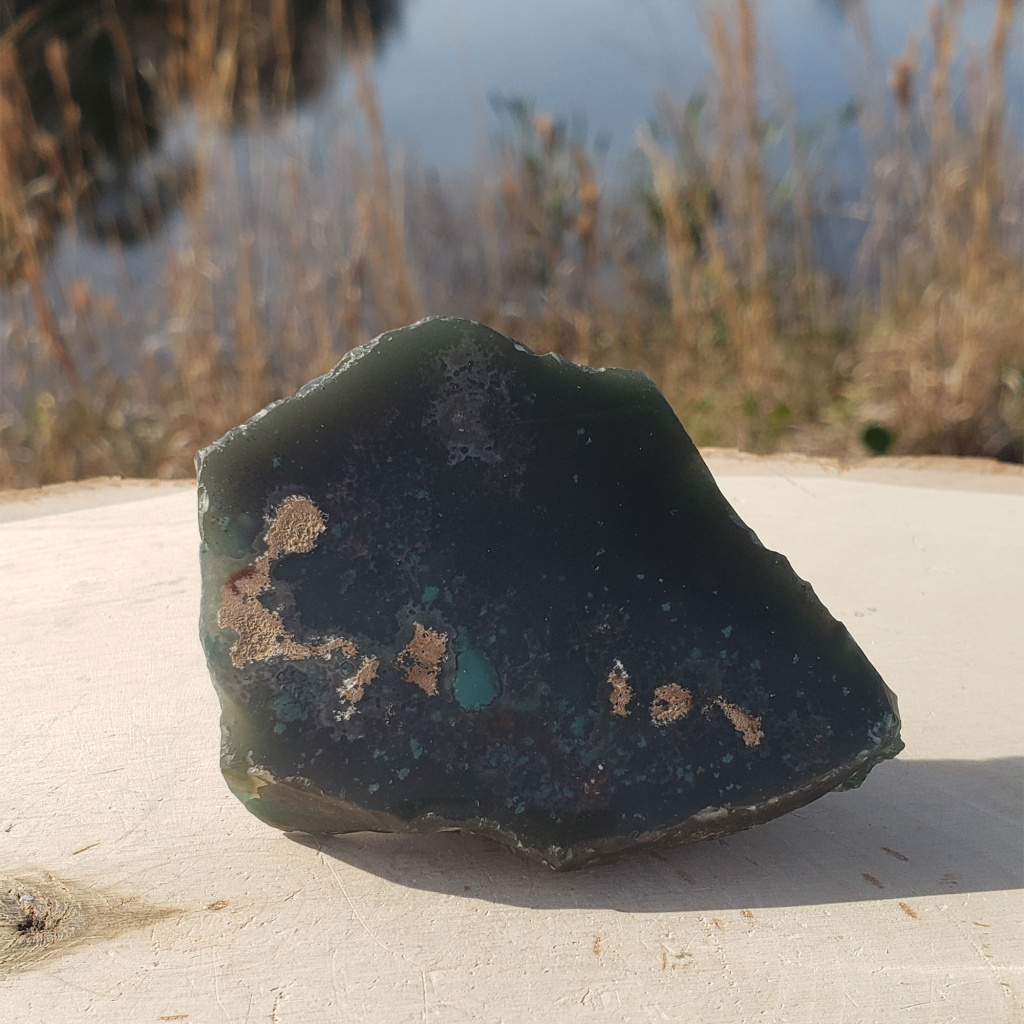 Mtorolite Chrome Chrysoprase Plate - Crystal Vaults