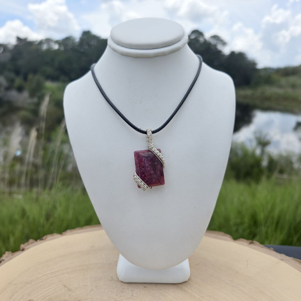‘Crown of Success’ Eudialyte Pendant - Crystal Vaults